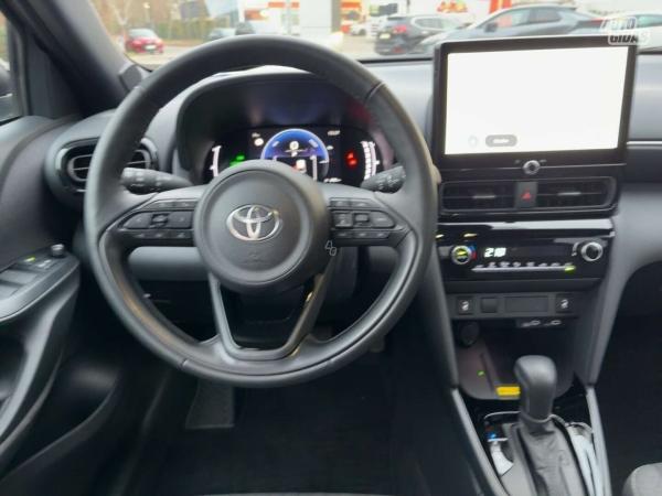 Черный Тойота Yaris Cross 2025 в Каунас, объемом двигателя 1.50 л и пробегом 16 тыс. км за 29589 €, фото 8 на AUTOMOTO.COM.LV