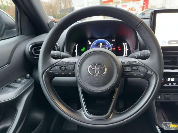Черный Тойота Yaris Cross 2025 в Каунас, объемом двигателя 1.50 л и пробегом 16 тыс. км за 29589 €, фото 9 на AUTOMOTO.COM.LV