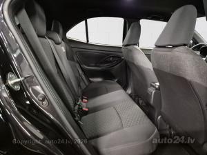 Черный Тойота Yaris Cross 2025 в Таллин, объемом двигателя 1.50 л и пробегом 28 тыс. км за 24990 €, фото 8 на AUTOMOTO.COM.LV