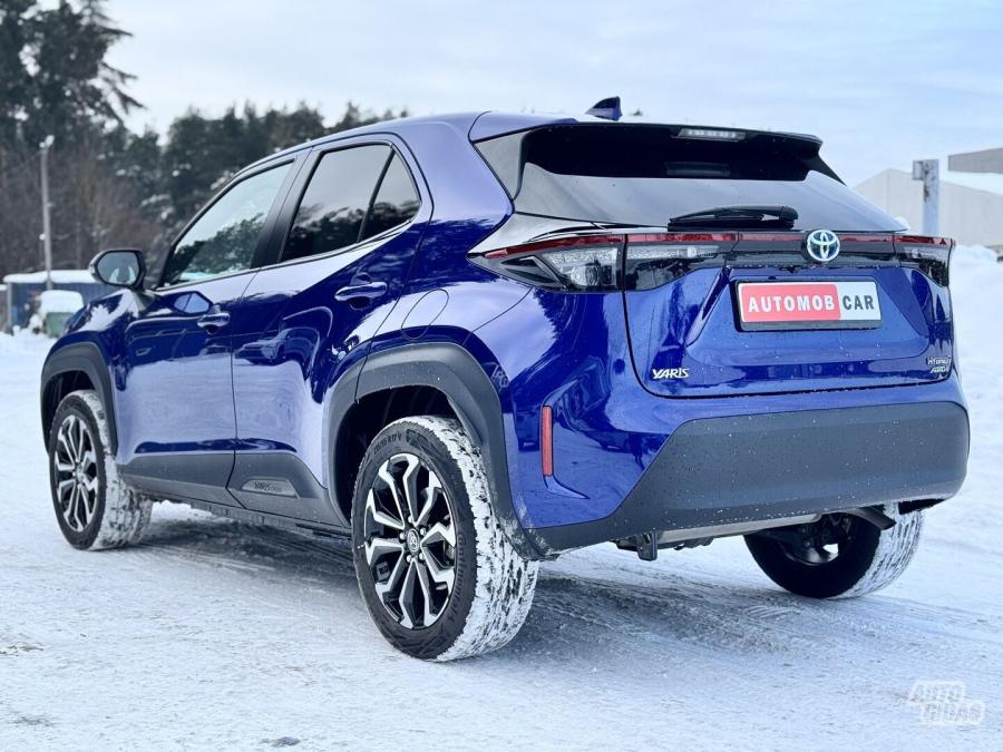 Zils Toyota Yaris Cross 2021 Viļņa, ar dzinēja tilpumu 1.50 L un nobraukumu 80 tūkst. km par 21650 €, foto 7 vietnē AUTOMOTO.COM.LV