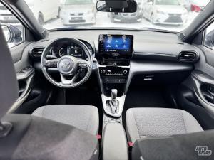 Zils Toyota Yaris Cross 2021 Viļņa, ar dzinēja tilpumu 1.50 L un nobraukumu 80 tūkst. km par 21650 €, foto 13 vietnē AUTOMOTO.COM.LV