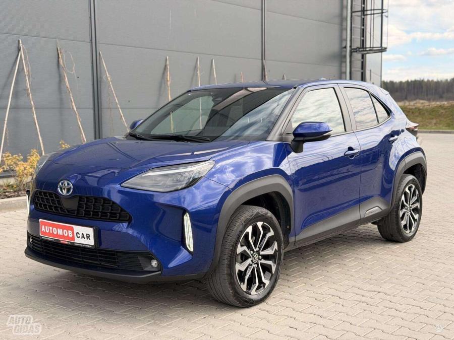 Синий Тойота Yaris Cross 2021 в Вильнюс, объемом двигателя 1.50 л и пробегом 80 тыс. км за 22350 €, фото 3 на AUTOMOTO.COM.LV