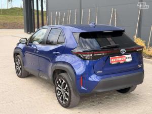 Blue Toyota Yaris Cross 2021 in Vilnius, with an engine capacity of 1.50 L and mileage of 80 thousand km for 22350 €, photo 8 on AUTOMOTO.COM.LV