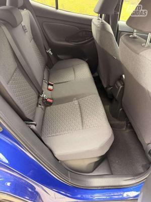 Blue Toyota Yaris Cross 2021 in Vilnius, with an engine capacity of 1.50 L and mileage of 80 thousand km for 22350 €, photo 19 on AUTOMOTO.COM.LV