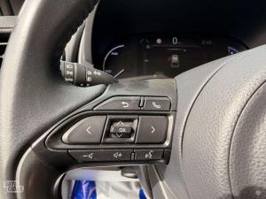 Blue Toyota Yaris Cross 2021 in Vilnius, with an engine capacity of 1.50 L and mileage of 80 thousand km for 22350 €, photo 23 on AUTOMOTO.COM.LV