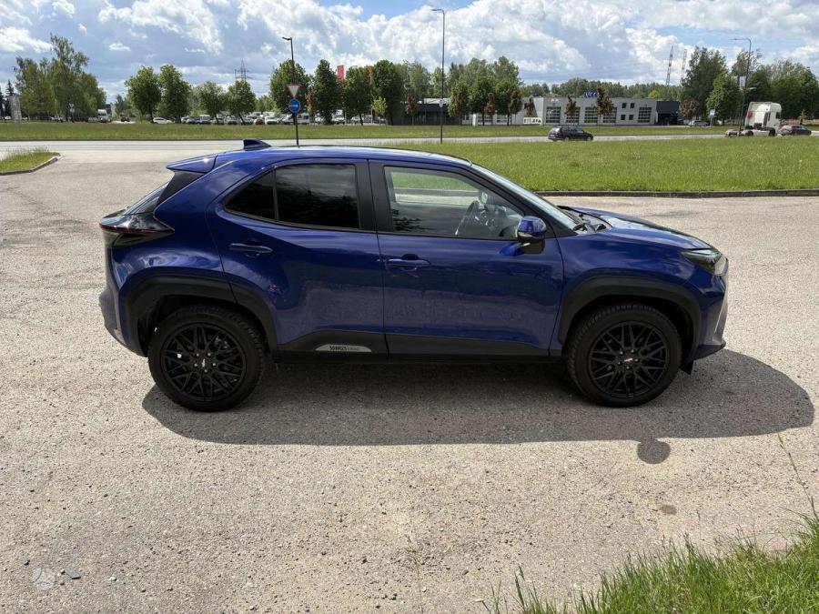 Zils Toyota Yaris Cross 2021 Kauņa, ar dzinēja tilpumu 1.50 L un nobraukumu 53 tūkst. km par 20900 €, foto 4 vietnē AUTOMOTO.COM.LV