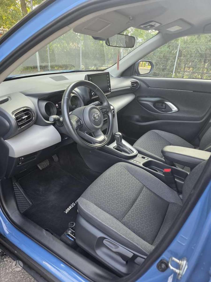 Синий Тойота Yaris Cross 2021 в Паневежис, объемом двигателя 1.50 л и пробегом 24 тыс. км за 18499 €, фото 15 на AUTOMOTO.COM.LV