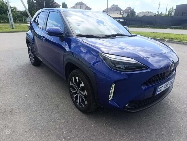 Синий Тойота Yaris Cross 2021 в Таураге, объемом двигателя 1.50 л и пробегом 38 тыс. км за 16900 €, фото 4 на AUTOMOTO.COM.LV