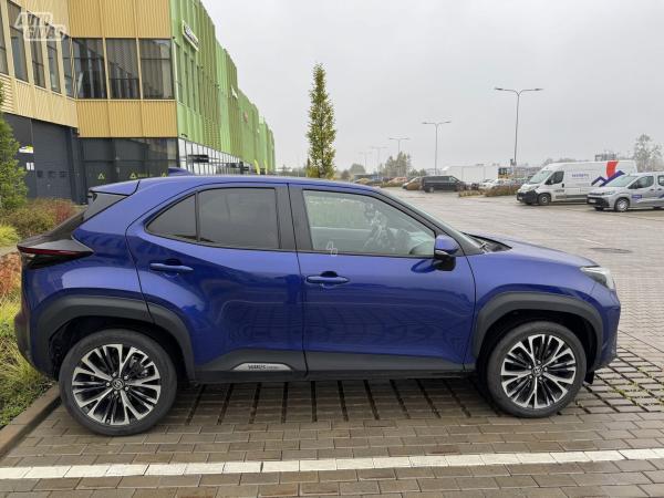 Zils Toyota Yaris Cross 2021 Viļņa, ar dzinēja tilpumu 1.50 L un nobraukumu 38 tūkst. km par 19500 €, foto 6 vietnē AUTOMOTO.COM.LV