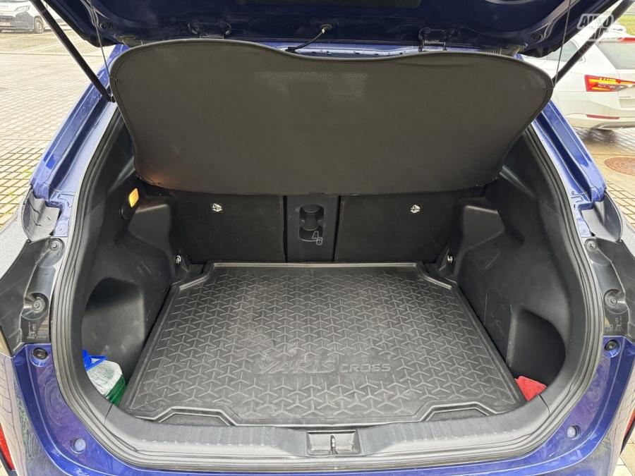 Синий Тойота Yaris Cross 2021 в Вильнюс, объемом двигателя 1.50 л и пробегом 38 тыс. км за 19500 €, фото 10 на AUTOMOTO.COM.LV