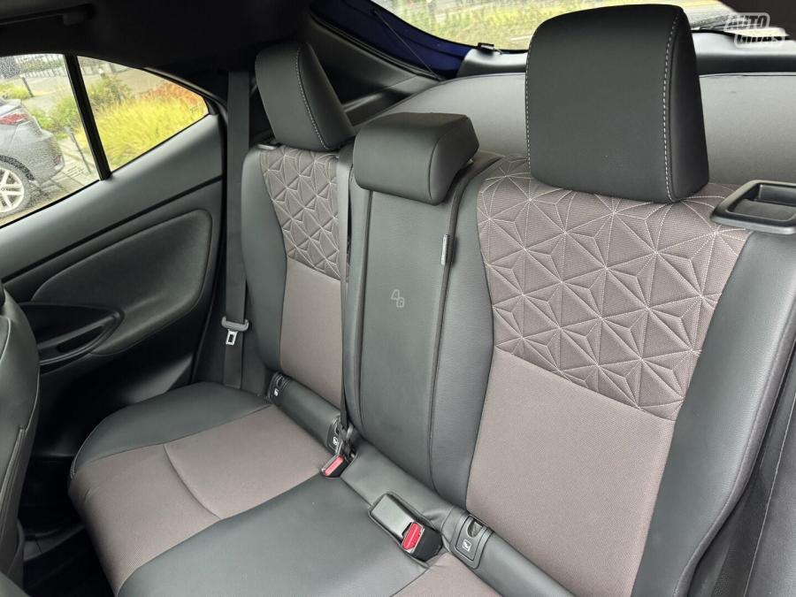 Синий Тойота Yaris Cross 2021 в Вильнюс, объемом двигателя 1.50 л и пробегом 38 тыс. км за 19500 €, фото 11 на AUTOMOTO.COM.LV