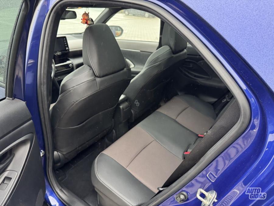 Синий Тойота Yaris Cross 2021 в Вильнюс, объемом двигателя 1.50 л и пробегом 38 тыс. км за 19500 €, фото 12 на AUTOMOTO.COM.LV