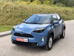 Zils Toyota Yaris Cross 2022 Viļņa, ar dzinēja tilpumu 1.49 L un nobraukumu 111 tūkst. km par 19500 €, foto  vietnē AUTOMOTO.COM.LV