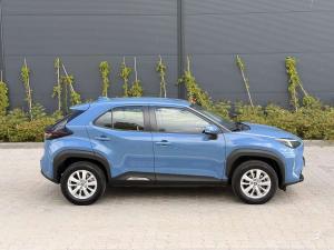 Zils Toyota Yaris Cross 2022 Viļņa, ar dzinēja tilpumu 1.49 L un nobraukumu 111 tūkst. km par 19500 €, foto 6 vietnē AUTOMOTO.COM.LV
