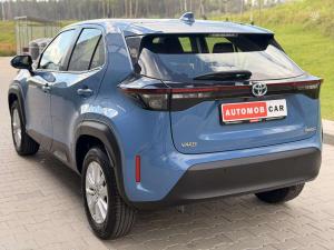 Zils Toyota Yaris Cross 2022 Viļņa, ar dzinēja tilpumu 1.49 L un nobraukumu 111 tūkst. km par 19500 €, foto 9 vietnē AUTOMOTO.COM.LV