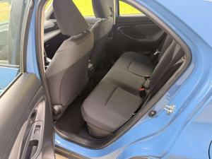 Zils Toyota Yaris Cross 2022 Viļņa, ar dzinēja tilpumu 1.49 L un nobraukumu 111 tūkst. km par 19500 €, foto 17 vietnē AUTOMOTO.COM.LV