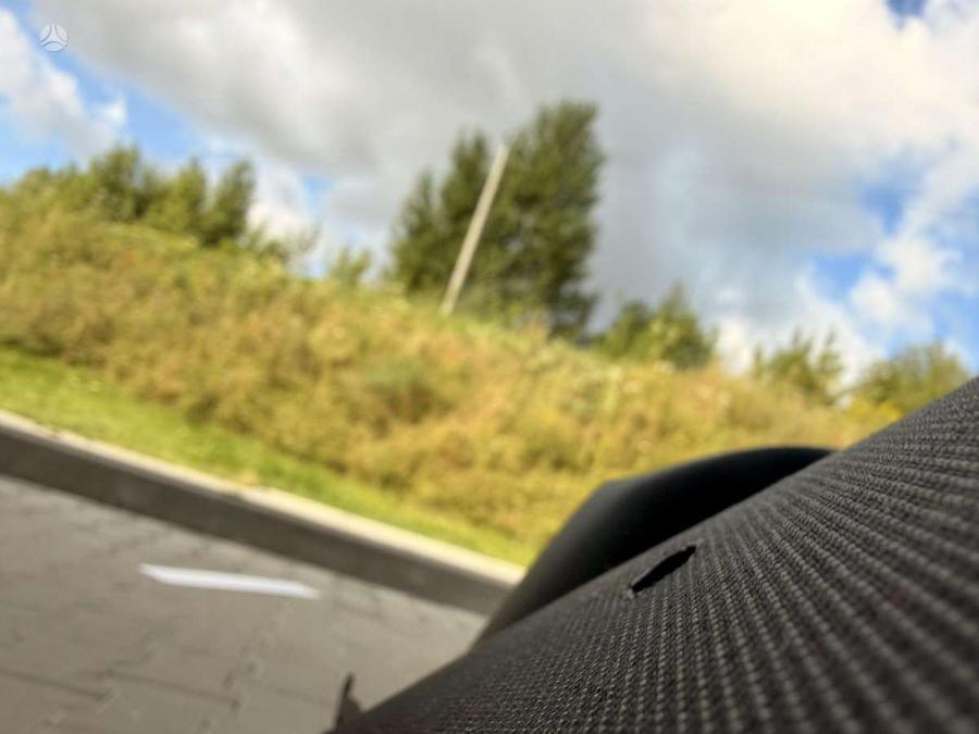 Zils Toyota Yaris Cross 2022 Viļņa, ar dzinēja tilpumu 1.49 L un nobraukumu 111 tūkst. km par 19500 €, foto 20 vietnē AUTOMOTO.COM.LV