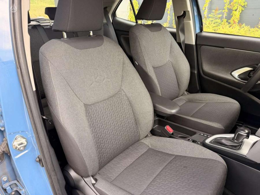 Zils Toyota Yaris Cross 2022 Viļņa, ar dzinēja tilpumu 1.49 L un nobraukumu 111 tūkst. km par 19500 €, foto 25 vietnē AUTOMOTO.COM.LV