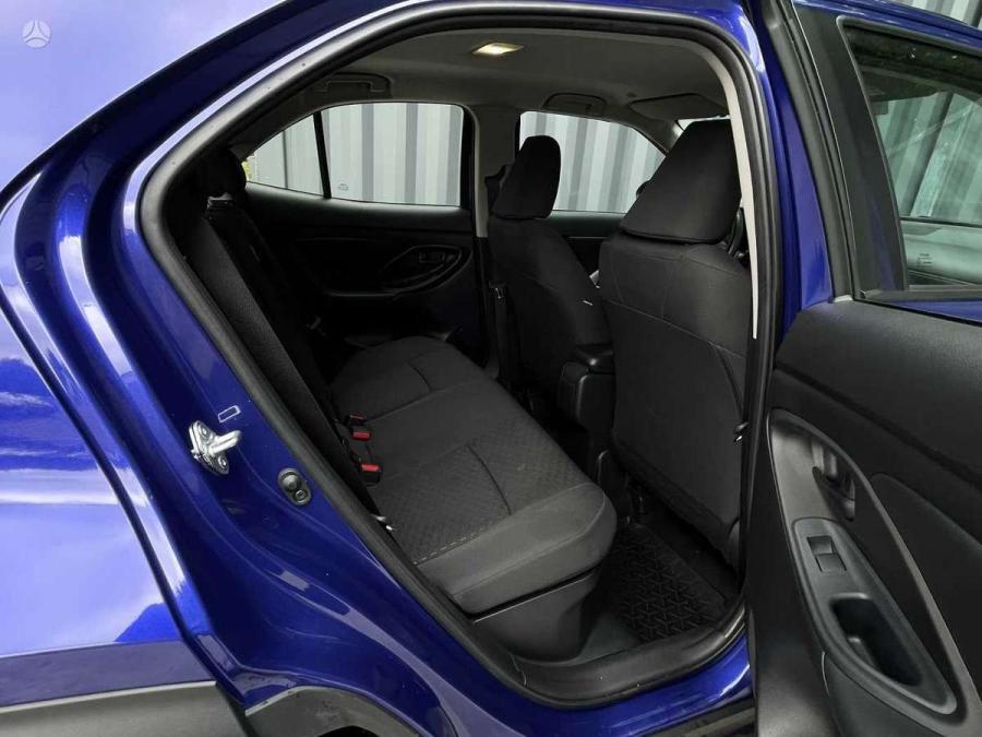 Синий Тойота Yaris Cross 2024 в Вильнюс, объемом двигателя 1.49 л и пробегом 49 тыс. км за 19000 €, фото 6 на AUTOMOTO.COM.LV
