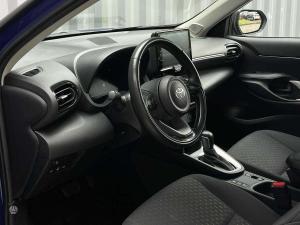Синий Тойота Yaris Cross 2024 в Вильнюс, объемом двигателя 1.49 л и пробегом 49 тыс. км за 19000 €, фото 11 на AUTOMOTO.COM.LV