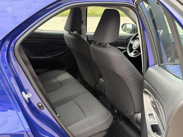 Zils Toyota Yaris Cross 2024 Ukmergė, ar dzinēja tilpumu 1.49 L un nobraukumu 40 tūkst. km par 18999 €, foto 6 vietnē AUTOMOTO.COM.LV