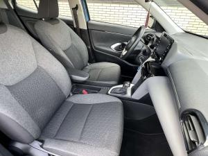 Синий Тойота Yaris Cross 2021 в Тельшяй, объемом двигателя 1.50 л и пробегом 25 тыс. км за 18799 €, фото 18 на AUTOMOTO.COM.LV