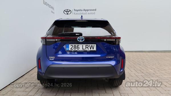 Blue Toyota Yaris Cross 2022 in Tallinn, with an engine capacity of 1.49 L and mileage of 77 thousand km for 22495 €, photo 4 on AUTOMOTO.COM.LV