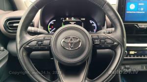Zils Toyota Yaris Cross 2022 Tallina, ar dzinēja tilpumu 1.49 L un nobraukumu 77 tūkst. km par 22495 €, foto 13 vietnē AUTOMOTO.COM.LV