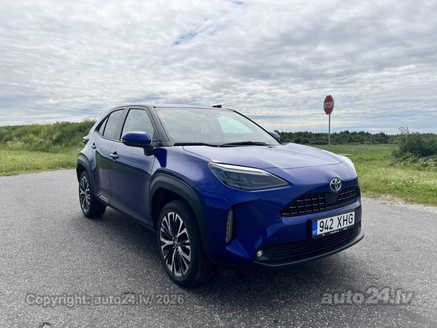 Zils Toyota Yaris Cross 2022 Tallina, ar dzinēja tilpumu 1.50 L un nobraukumu 70 tūkst. km par 21700 €, foto 5 vietnē AUTOMOTO.COM.LV
