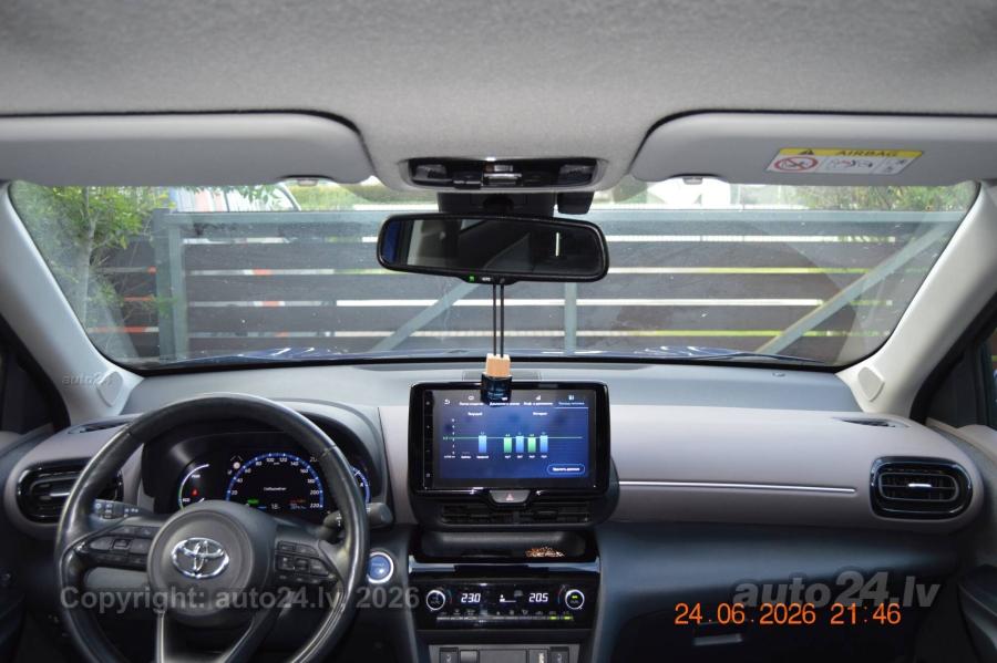 Zils Toyota Yaris Cross 2022 Tallina, ar dzinēja tilpumu 1.50 L un nobraukumu 70 tūkst. km par 21700 €, foto 14 vietnē AUTOMOTO.COM.LV