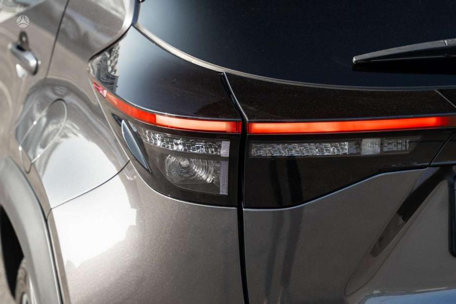 Brūns Toyota Yaris Cross 2022 Viļņa, ar dzinēja tilpumu 1.49 L un nobraukumu 80 tūkst. km par 19600 €, foto 6 vietnē AUTOMOTO.COM.LV
