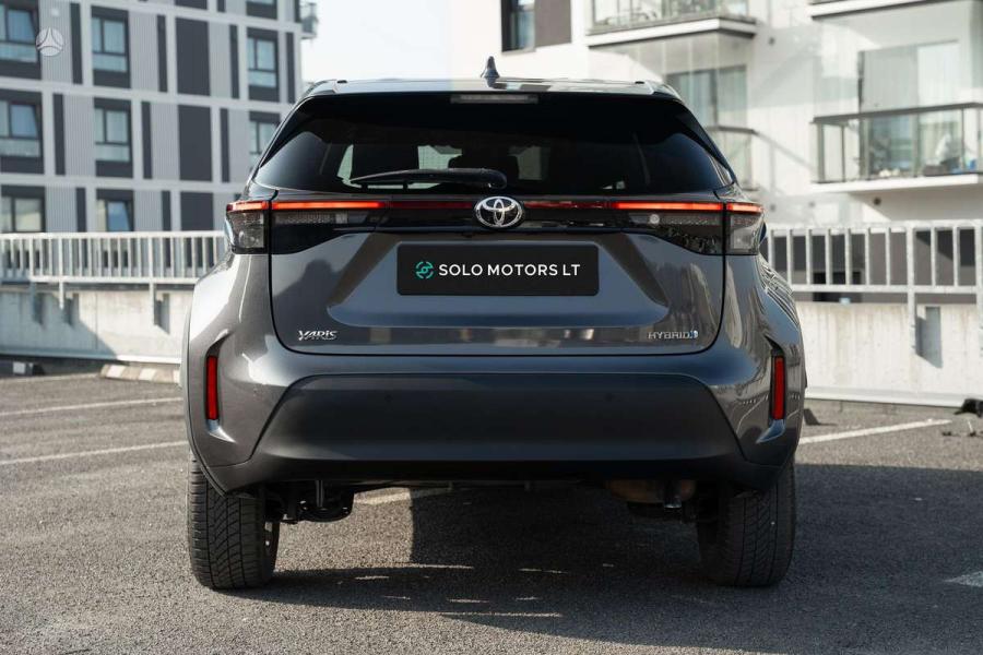 Brūns Toyota Yaris Cross 2022 Viļņa, ar dzinēja tilpumu 1.49 L un nobraukumu 80 tūkst. km par 19600 €, foto 7 vietnē AUTOMOTO.COM.LV