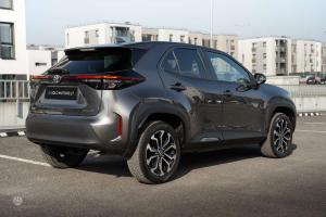 Brūns Toyota Yaris Cross 2022 Viļņa, ar dzinēja tilpumu 1.49 L un nobraukumu 80 tūkst. km par 19600 €, foto 8 vietnē AUTOMOTO.COM.LV