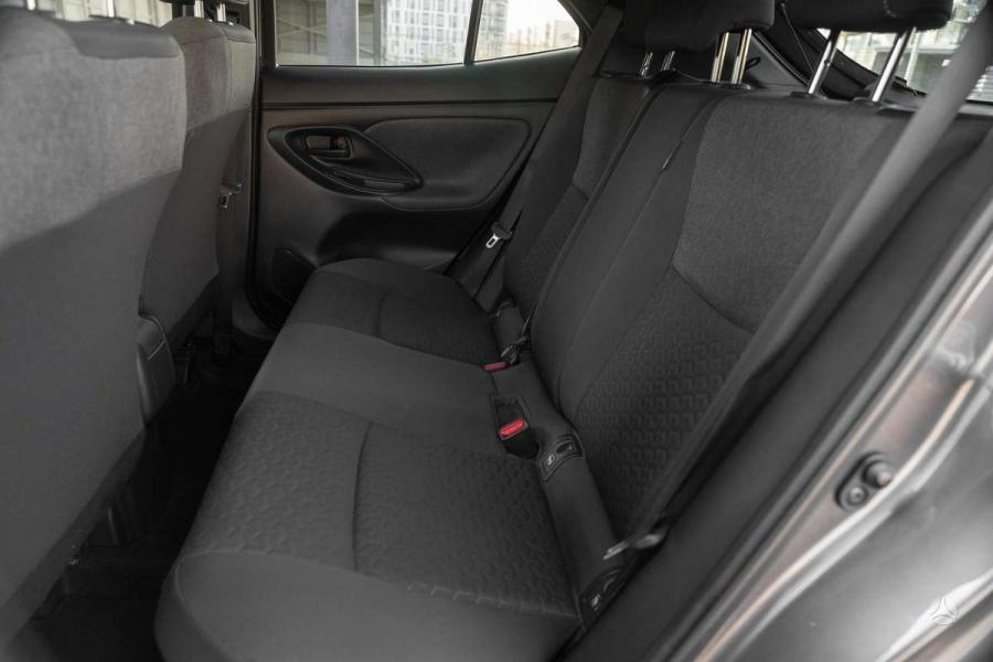Brūns Toyota Yaris Cross 2022 Viļņa, ar dzinēja tilpumu 1.49 L un nobraukumu 80 tūkst. km par 19600 €, foto 17 vietnē AUTOMOTO.COM.LV