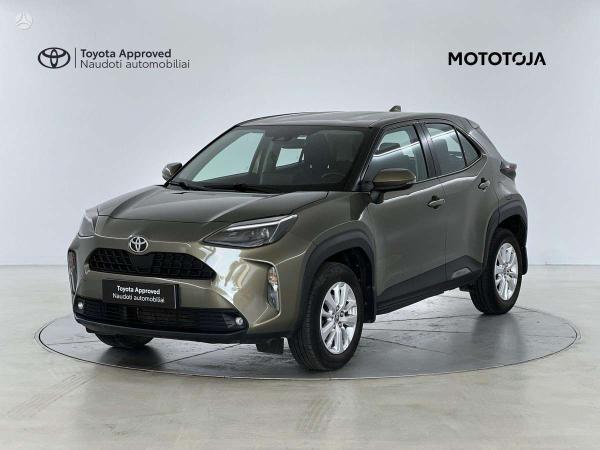 Коричневый Тойота Yaris Cross 2022 в Вильнюс, объемом двигателя 1.49 л и пробегом 93 тыс. км за 18900 €, фото 1 на AUTOMOTO.COM.LV