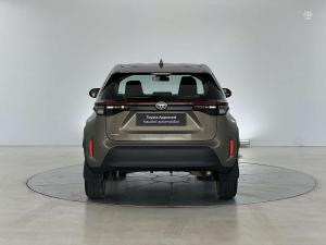 Коричневый Тойота Yaris Cross 2022 в Вильнюс, объемом двигателя 1.49 л и пробегом 93 тыс. км за 18900 €, фото 5 на AUTOMOTO.COM.LV
