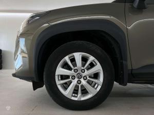 Коричневый Тойота Yaris Cross 2022 в Вильнюс, объемом двигателя 1.49 л и пробегом 93 тыс. км за 18900 €, фото 12 на AUTOMOTO.COM.LV
