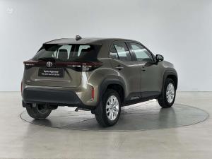 Коричневый Тойота Yaris Cross 2022 в Вильнюс, объемом двигателя 1.49 л и пробегом 93 тыс. км за 18900 €, фото 19 на AUTOMOTO.COM.LV