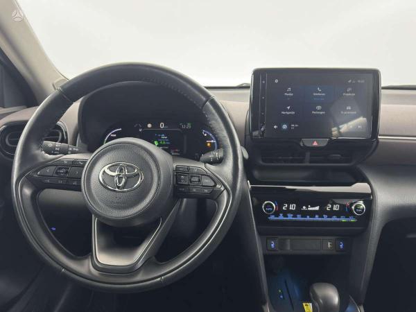 Brūns Toyota Yaris Cross 2023 Viļņa, ar dzinēja tilpumu 1.49 L un nobraukumu 47 tūkst. km par 23900 €, foto 8 vietnē AUTOMOTO.COM.LV