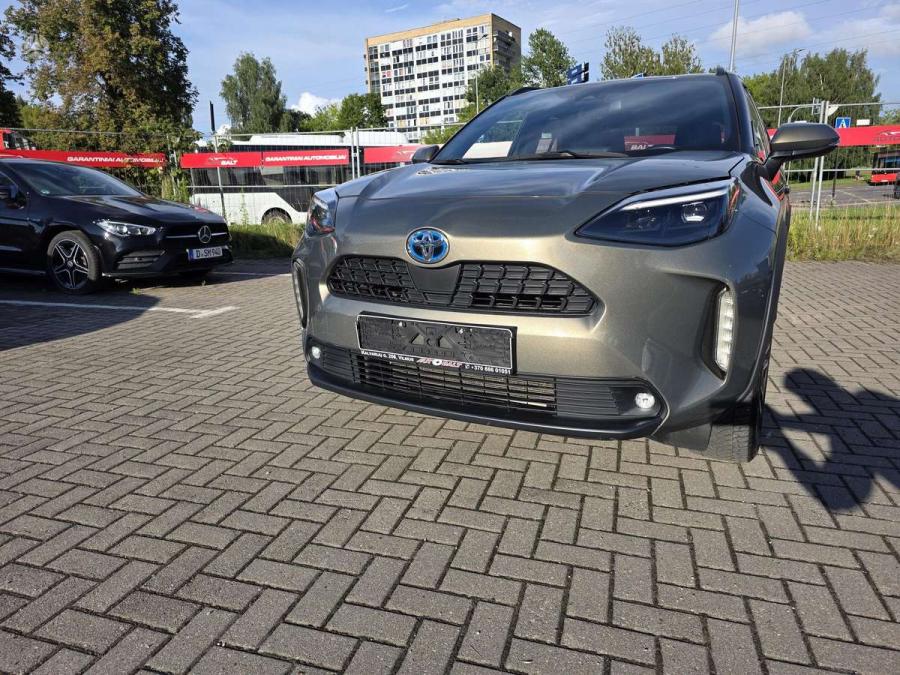 Коричневый Тойота Yaris Cross 2023 в Вильнюс, объемом двигателя 1.50 л и пробегом 100 тыс. км за 19300 €, фото 3 на AUTOMOTO.COM.LV