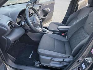 Коричневый Тойота Yaris Cross 2023 в Вильнюс, объемом двигателя 1.50 л и пробегом 100 тыс. км за 19300 €, фото 14 на AUTOMOTO.COM.LV