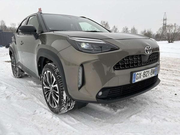 Коричневый Тойота Yaris Cross 2024 в Каунас, объемом двигателя 1.50 л и пробегом 11 тыс. км за 24300 €, фото 8 на AUTOMOTO.COM.LV