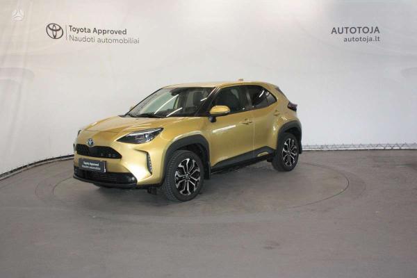 Brūns Toyota Yaris Cross 2024 Kauņa, ar dzinēja tilpumu 1.49 L un nobraukumu 20 tūkst. km par 23500 €, foto 1 vietnē AUTOMOTO.COM.LV