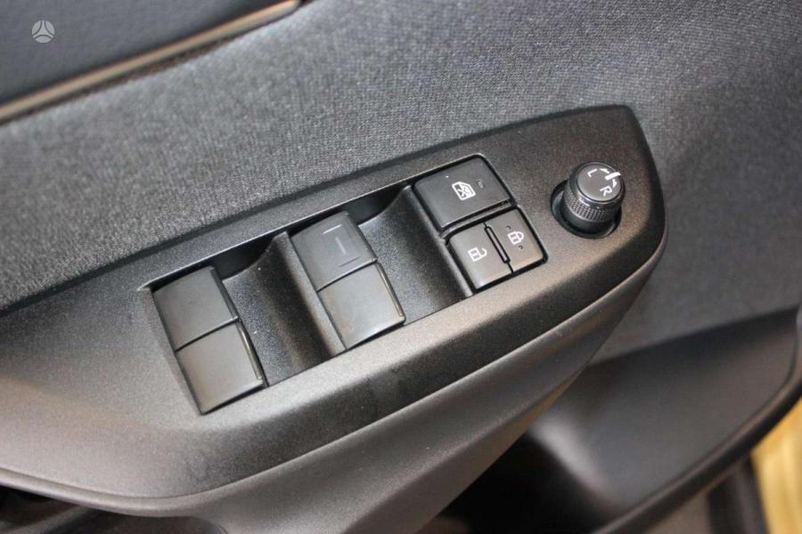 Коричневый Тойота Yaris Cross 2024 в Каунас, объемом двигателя 1.49 л и пробегом 20 тыс. км за 23500 €, фото 23 на AUTOMOTO.COM.LV