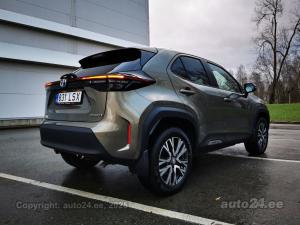Brūns Toyota Yaris Cross 2022 Tallina, ar dzinēja tilpumu 1.50 L un nobraukumu 14 tūkst. km par 23990 €, foto 5 vietnē AUTOMOTO.COM.LV
