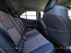 Brūns Toyota Yaris Cross 2022 Tallina, ar dzinēja tilpumu 1.50 L un nobraukumu 14 tūkst. km par 23990 €, foto 16 vietnē AUTOMOTO.COM.LV