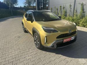 Toyota Yaris Cross 2021 in Vilnius, with an engine capacity of 1.50 L and mileage of 118 thousand km for 21450 €, photo  on AUTOMOTO.COM.LV
