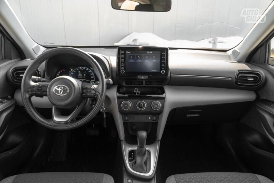 Toyota Yaris Cross 2022 Viļņa, ar dzinēja tilpumu 1.50 L un nobraukumu 30 tūkst. km par 20150 €, foto 14 vietnē AUTOMOTO.COM.LV