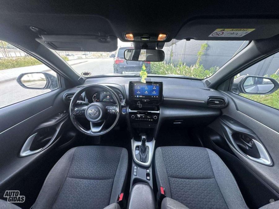 Тойота Yaris Cross 2022 в Вильнюс, объемом двигателя 1.50 л и пробегом 99 тыс. км за 20450 €, фото 30 на AUTOMOTO.COM.LV