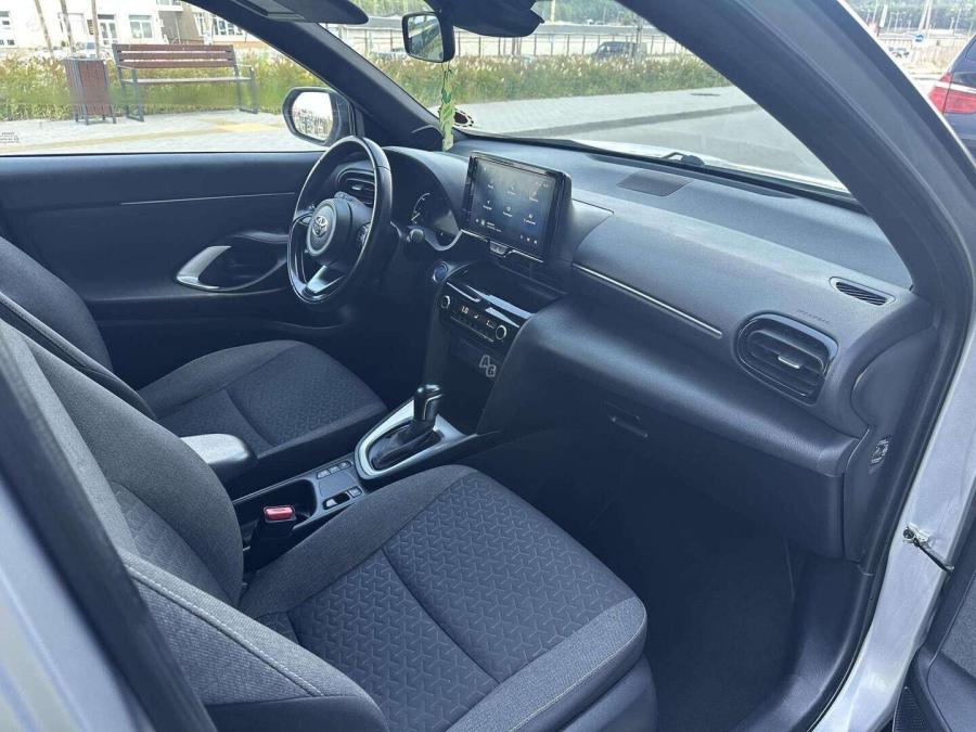 Тойота Yaris Cross 2022 в Вильнюс, объемом двигателя 1.50 л и пробегом 99 тыс. км за 20450 €, фото 34 на AUTOMOTO.COM.LV